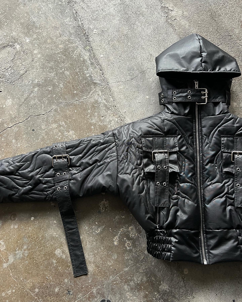 GEFFANGNISS PUFFER – SXVSU